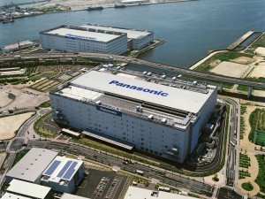 Panasonic posee una fábrica en la que, gracias a los robots, 15 ...