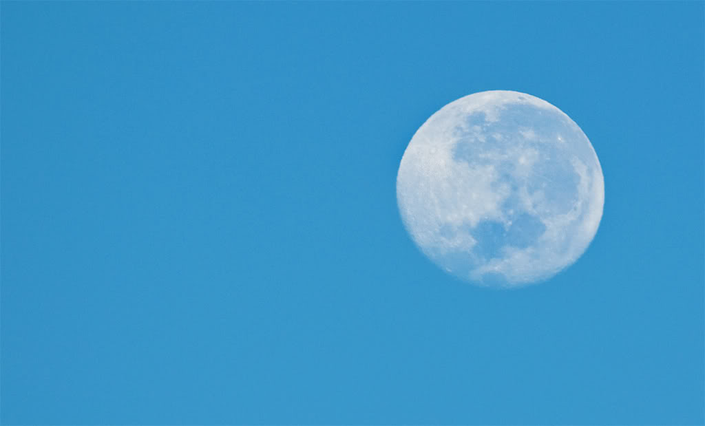 ¿Por qué a veces se ve la Luna de día? - ¡No sabes nada!